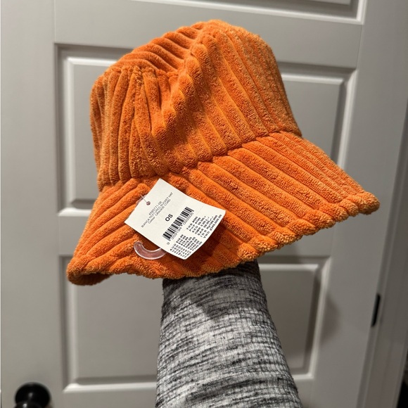 Rubi | Accessories | Nwt Rubi Bianca Textured Corduroy Bucket Hat ...